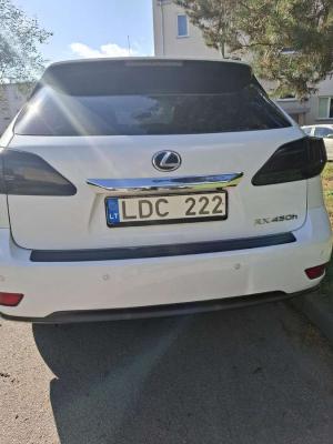 Balts Lexus RX 450h 2012 Biržai, ar dzinēja tilpumu 3.46 L un nobraukumu 187 tūkst. km par 10500 €, foto 4 vietnē AUTOMOTO.COM.LV