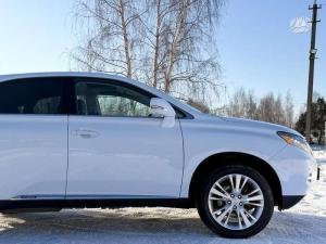 White Lexus RX 450h 2012 in Siauliai, with an engine capacity of 3.46 L and mileage of 289 thousand km for 14199 €, photo 12 on AUTOMOTO.COM.LV