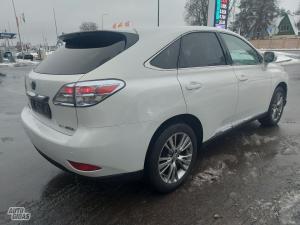 White Lexus RX 450h 2012 in Vilnius, with an engine capacity of 3.50 L and mileage of 274 thousand km for 11450 €, photo 3 on AUTOMOTO.COM.LV