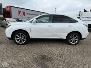 White Lexus RX 450h 2012 in Kaunas, with an engine capacity of 3.50 L and mileage of 269 thousand km for 11650 €, photo 8 on AUTOMOTO.COM.LV
