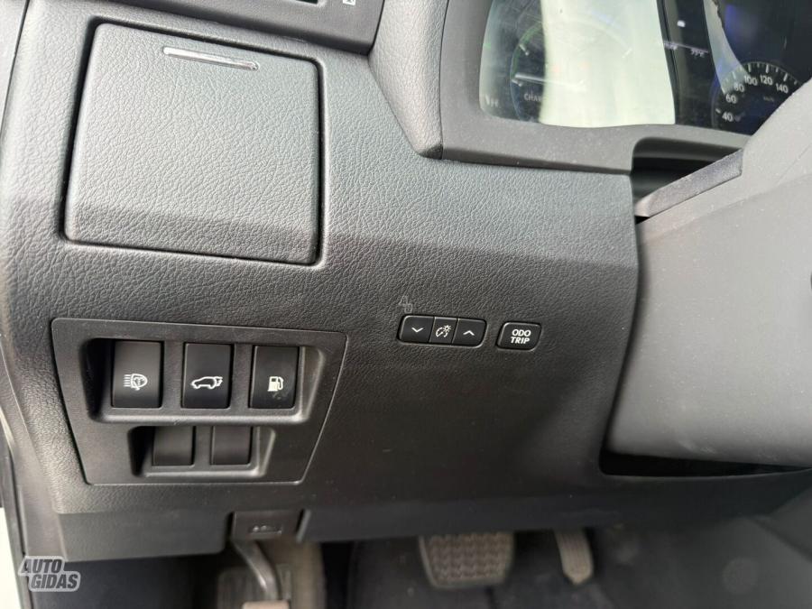 White Lexus RX 450h 2012 in Kaunas, with an engine capacity of 3.50 L and mileage of 269 thousand km for 11650 €, photo 14 on AUTOMOTO.COM.LV