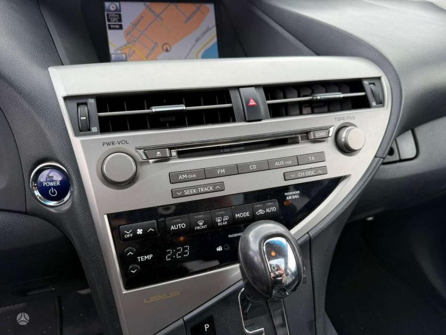 Белый Лексус RX 450h 2012 в Каунас, объемом двигателя 3.46 л и пробегом 270 тыс. км за 11650 €, фото 20 на AUTOMOTO.COM.LV