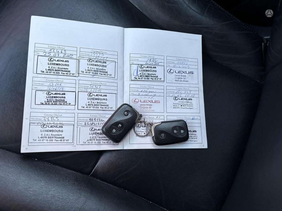 White Lexus RX 450h 2012 in Kaunas, with an engine capacity of 3.46 L and mileage of 267 thousand km for 11350 €, photo 15 on AUTOMOTO.COM.LV
