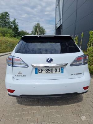 White Lexus RX 450h 2012 in Vilnius, with an engine capacity of 3.46 L and mileage of 298 thousand km for 11700 €, photo 10 on AUTOMOTO.COM.LV