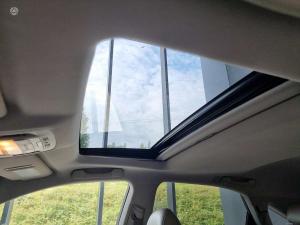White Lexus RX 450h 2012 in Vilnius, with an engine capacity of 3.46 L and mileage of 298 thousand km for 11700 €, photo 38 on AUTOMOTO.COM.LV