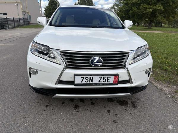 Balts Lexus RX 450h 2012 Viļņa, ar dzinēja tilpumu 3.46 L un nobraukumu 263 tūkst. km par 14300 €, foto 2 vietnē AUTOMOTO.COM.LV