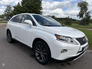 White Lexus RX 450h 2012 in Vilnius, with an engine capacity of 3.46 L and mileage of 263 thousand km for 14300 €, photo 5 on AUTOMOTO.COM.LV