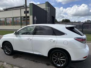 White Lexus RX 450h 2012 in Vilnius, with an engine capacity of 3.46 L and mileage of 263 thousand km for 14300 €, photo 8 on AUTOMOTO.COM.LV