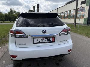 White Lexus RX 450h 2012 in Vilnius, with an engine capacity of 3.46 L and mileage of 263 thousand km for 14300 €, photo 10 on AUTOMOTO.COM.LV