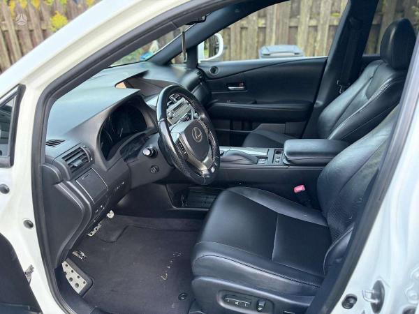 Balts Lexus RX 450h 2012 Viļņa, ar dzinēja tilpumu 3.46 L un nobraukumu 321 tūkst. km par 12100 €, foto 9 vietnē AUTOMOTO.COM.LV