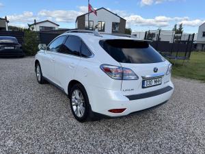 Белый Лексус RX 450h 2012 в Вильнюс, объемом двигателя 3.46 л и пробегом 312 тыс. км за 10200 €, фото 12 на AUTOMOTO.COM.LV