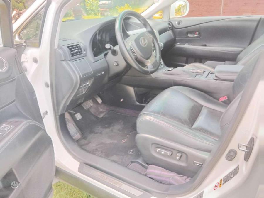 Balts Lexus RX 450h 2013 Alīta, ar dzinēja tilpumu 0.00 L un nobraukumu 257 tūkst. km par 14500 €, foto 10 vietnē AUTOMOTO.COM.LV