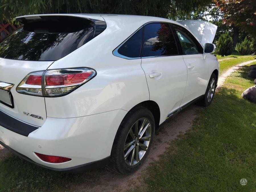 Balts Lexus RX 450h 2013 Alīta, ar dzinēja tilpumu 0.00 L un nobraukumu 257 tūkst. km par 14500 €, foto 12 vietnē AUTOMOTO.COM.LV