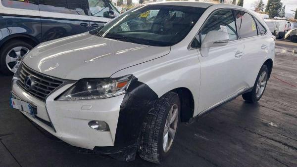 White Lexus RX 450h 2014 in Kaunas, with an engine capacity of 3.46 L and mileage of 270 thousand km for 10700 €, photo 3 on AUTOMOTO.COM.LV