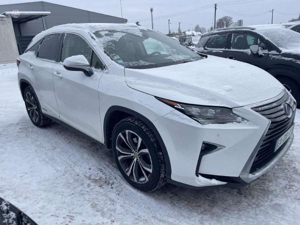 White Lexus RX 450h 2016 in Taurage, with an engine capacity of 3.46 L and mileage of 183 thousand km for 24500 €, photo 3 on AUTOMOTO.COM.LV