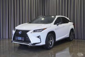 White Lexus RX 450h 2016 in Marijampole, with an engine capacity of 3.50 L and mileage of 103 thousand km for 32250 €, photo 6 on AUTOMOTO.COM.LV