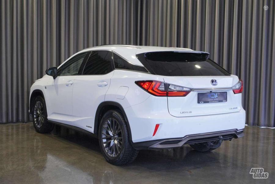 White Lexus RX 450h 2016 in Marijampole, with an engine capacity of 3.50 L and mileage of 103 thousand km for 32250 €, photo 10 on AUTOMOTO.COM.LV