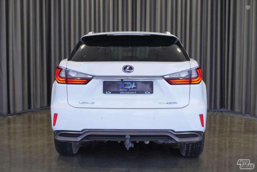 White Lexus RX 450h 2016 in Marijampole, with an engine capacity of 3.50 L and mileage of 103 thousand km for 32250 €, photo 12 on AUTOMOTO.COM.LV