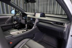 White Lexus RX 450h 2016 in Marijampole, with an engine capacity of 3.50 L and mileage of 103 thousand km for 32250 €, photo 37 on AUTOMOTO.COM.LV