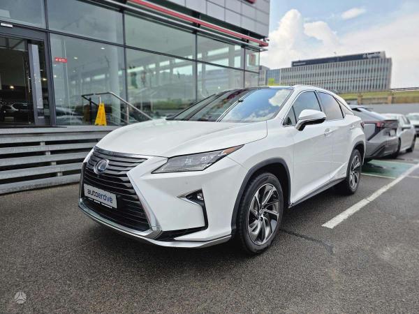 White Lexus RX 450h 2016 in Vilnius, with an engine capacity of 3.46 L and mileage of 119 thousand km for 31480 €, photo 1 on AUTOMOTO.COM.LV
