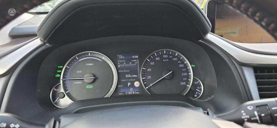 White Lexus RX 450h 2016 in Vilnius, with an engine capacity of 3.46 L and mileage of 119 thousand km for 31480 €, photo 13 on AUTOMOTO.COM.LV