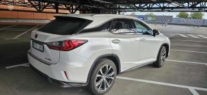 White Lexus RX 450h 2016 in Siauliai, with an engine capacity of 3.46 L and mileage of 261 thousand km for 23900 €, photo 3 on AUTOMOTO.COM.LV