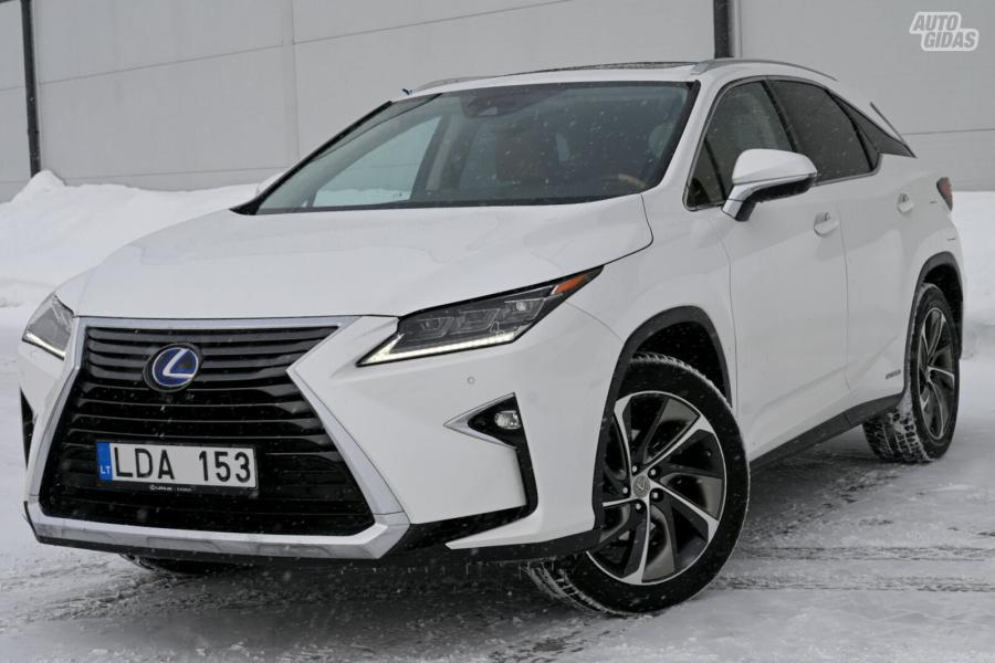 White Lexus RX 450h 2017 in Kretinga, with an engine capacity of 3.50 L and mileage of 300 thousand km for 21999 €, photo 3 on AUTOMOTO.COM.LV