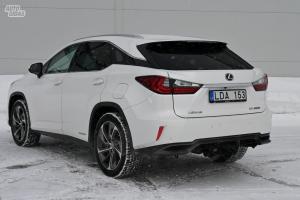 White Lexus RX 450h 2017 in Kretinga, with an engine capacity of 3.50 L and mileage of 300 thousand km for 21999 €, photo 8 on AUTOMOTO.COM.LV