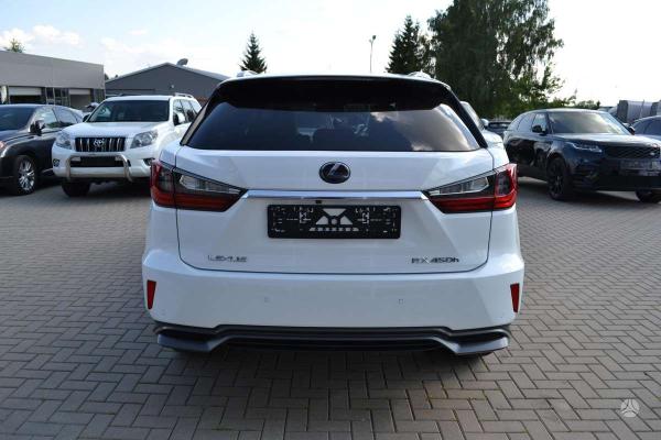 White Lexus RX 450h 2017 in Vilnius, with an engine capacity of 3.46 L and mileage of 154 thousand km for 31000 €, photo 8 on AUTOMOTO.COM.LV