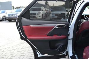 White Lexus RX 450h 2017 in Vilnius, with an engine capacity of 3.46 L and mileage of 154 thousand km for 31000 €, photo 19 on AUTOMOTO.COM.LV