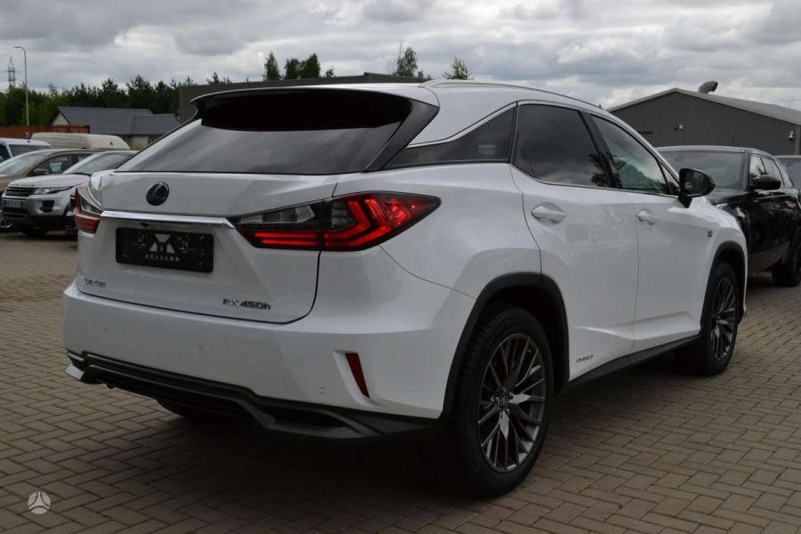 Balts Lexus RX 450h 2017 Viļņa, ar dzinēja tilpumu 3.46 L un nobraukumu 154 tūkst. km par 31000 €, foto 10 vietnē AUTOMOTO.COM.LV