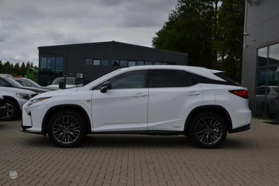 Balts Lexus RX 450h 2017 Viļņa, ar dzinēja tilpumu 3.46 L un nobraukumu 154 tūkst. km par 31000 €, foto 13 vietnē AUTOMOTO.COM.LV