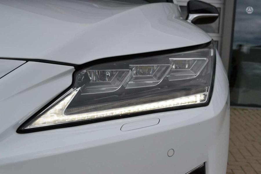 Balts Lexus RX 450h 2017 Viļņa, ar dzinēja tilpumu 3.46 L un nobraukumu 154 tūkst. km par 31000 €, foto 24 vietnē AUTOMOTO.COM.LV