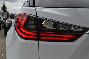 Balts Lexus RX 450h 2017 Viļņa, ar dzinēja tilpumu 3.46 L un nobraukumu 154 tūkst. km par 31000 €, foto 25 vietnē AUTOMOTO.COM.LV