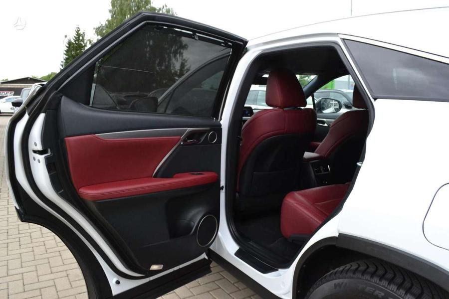 Balts Lexus RX 450h 2017 Viļņa, ar dzinēja tilpumu 3.46 L un nobraukumu 154 tūkst. km par 31000 €, foto 33 vietnē AUTOMOTO.COM.LV