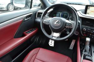 Balts Lexus RX 450h 2017 Viļņa, ar dzinēja tilpumu 3.46 L un nobraukumu 154 tūkst. km par 31000 €, foto 46 vietnē AUTOMOTO.COM.LV
