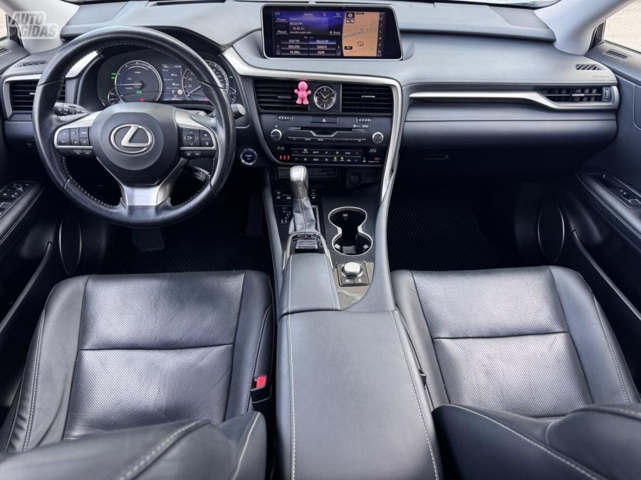 Белый Лексус RX 450h 2017 в Авиженяй, объемом двигателя 3.50 л и пробегом 93 тыс. км за 29950 €, фото 8 на AUTOMOTO.COM.LV