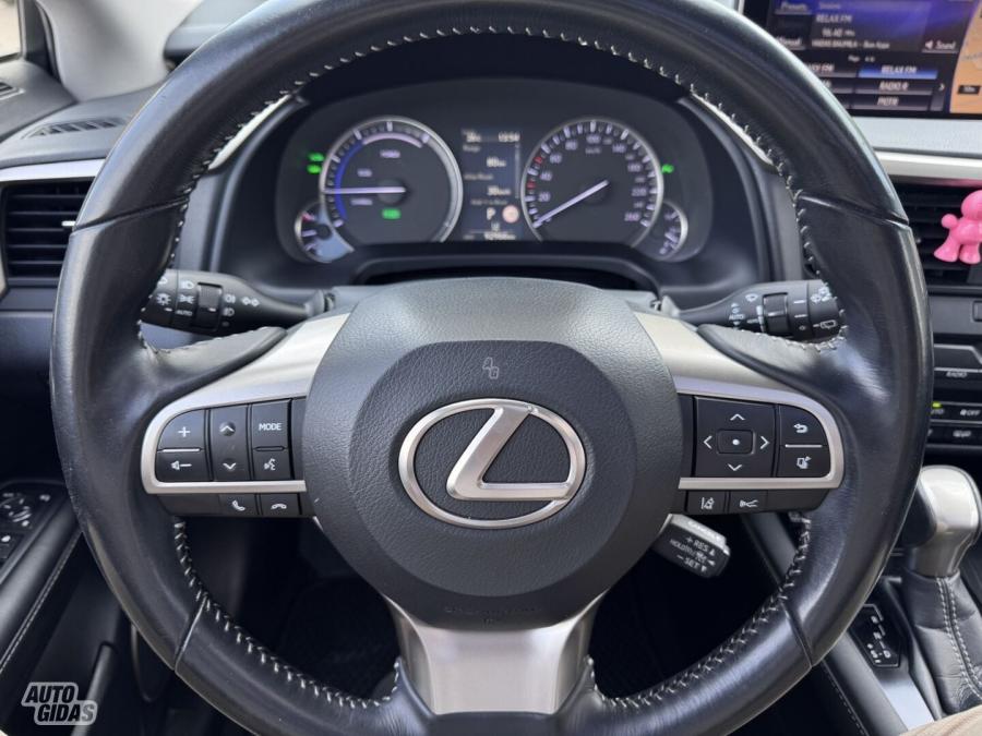 Белый Лексус RX 450h 2017 в Авиженяй, объемом двигателя 3.50 л и пробегом 93 тыс. км за 29950 €, фото 15 на AUTOMOTO.COM.LV
