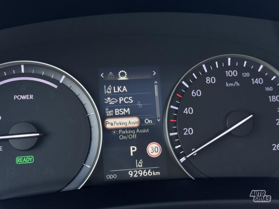 Белый Лексус RX 450h 2017 в Авиженяй, объемом двигателя 3.50 л и пробегом 93 тыс. км за 29950 €, фото 17 на AUTOMOTO.COM.LV