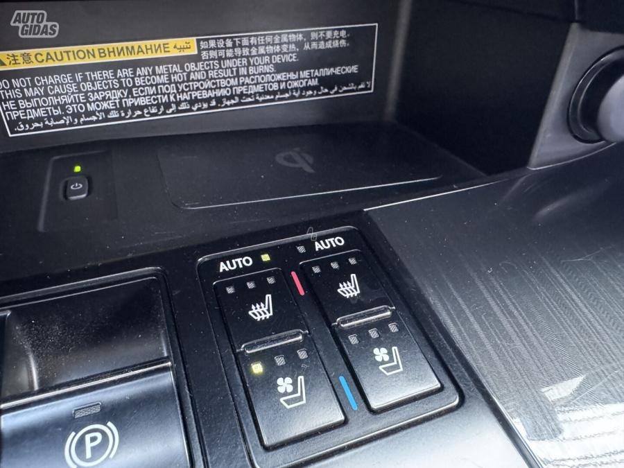 Белый Лексус RX 450h 2017 в Авиженяй, объемом двигателя 3.50 л и пробегом 93 тыс. км за 29950 €, фото 28 на AUTOMOTO.COM.LV