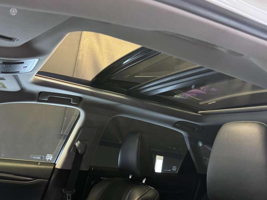 Balts Lexus RX 450h 2017 Viļņa, ar dzinēja tilpumu 3.50 L un nobraukumu 93 tūkst. km par 29950 €, foto 6 vietnē AUTOMOTO.COM.LV