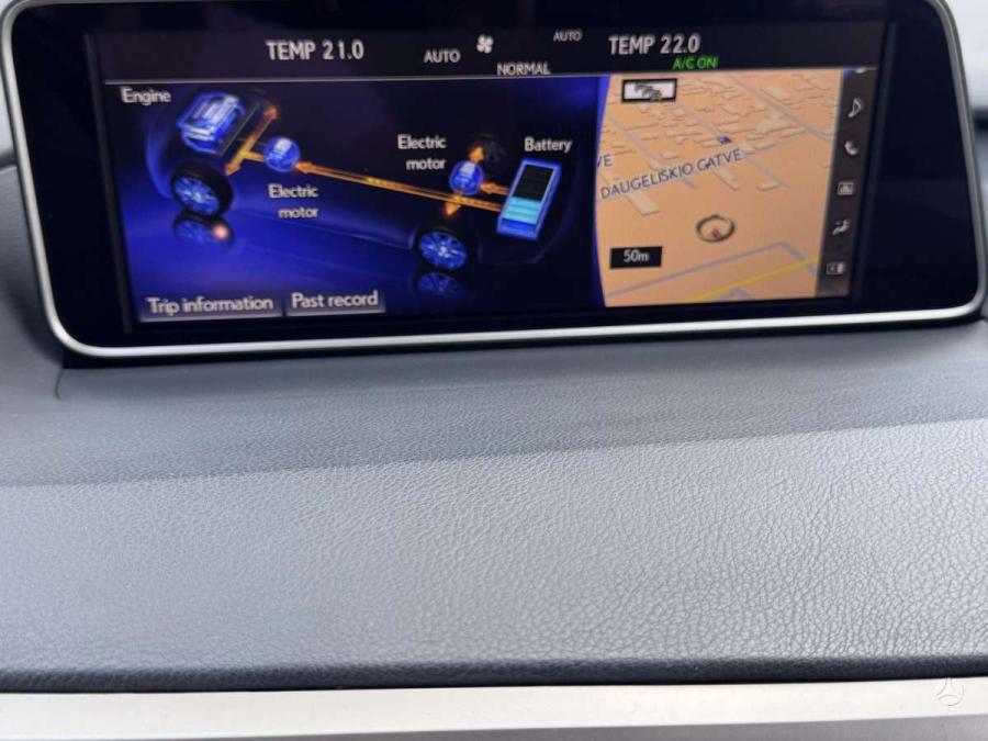 Balts Lexus RX 450h 2017 Viļņa, ar dzinēja tilpumu 3.50 L un nobraukumu 93 tūkst. km par 29950 €, foto 25 vietnē AUTOMOTO.COM.LV