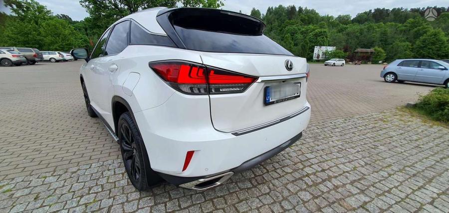 Белый Лексус RX 450h 2017 в Вильнюс, объемом двигателя 3.50 л и пробегом 75 тыс. км за 27480 €, фото 11 на AUTOMOTO.COM.LV