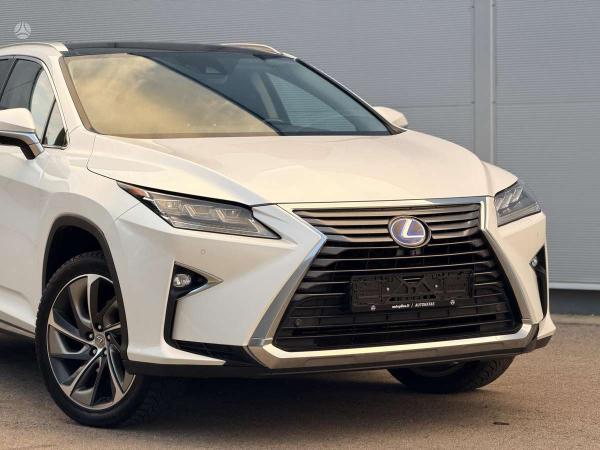 Lexus RX 450h 2017 Utena vietnē Balts Lexus RX 450h 2017 Utena, ar dzinēja tilpumu 3.46 L un nobraukumu 331 tūkst. km par 23550 €, foto 5 vietnē AUTOMOTO.COM.LV