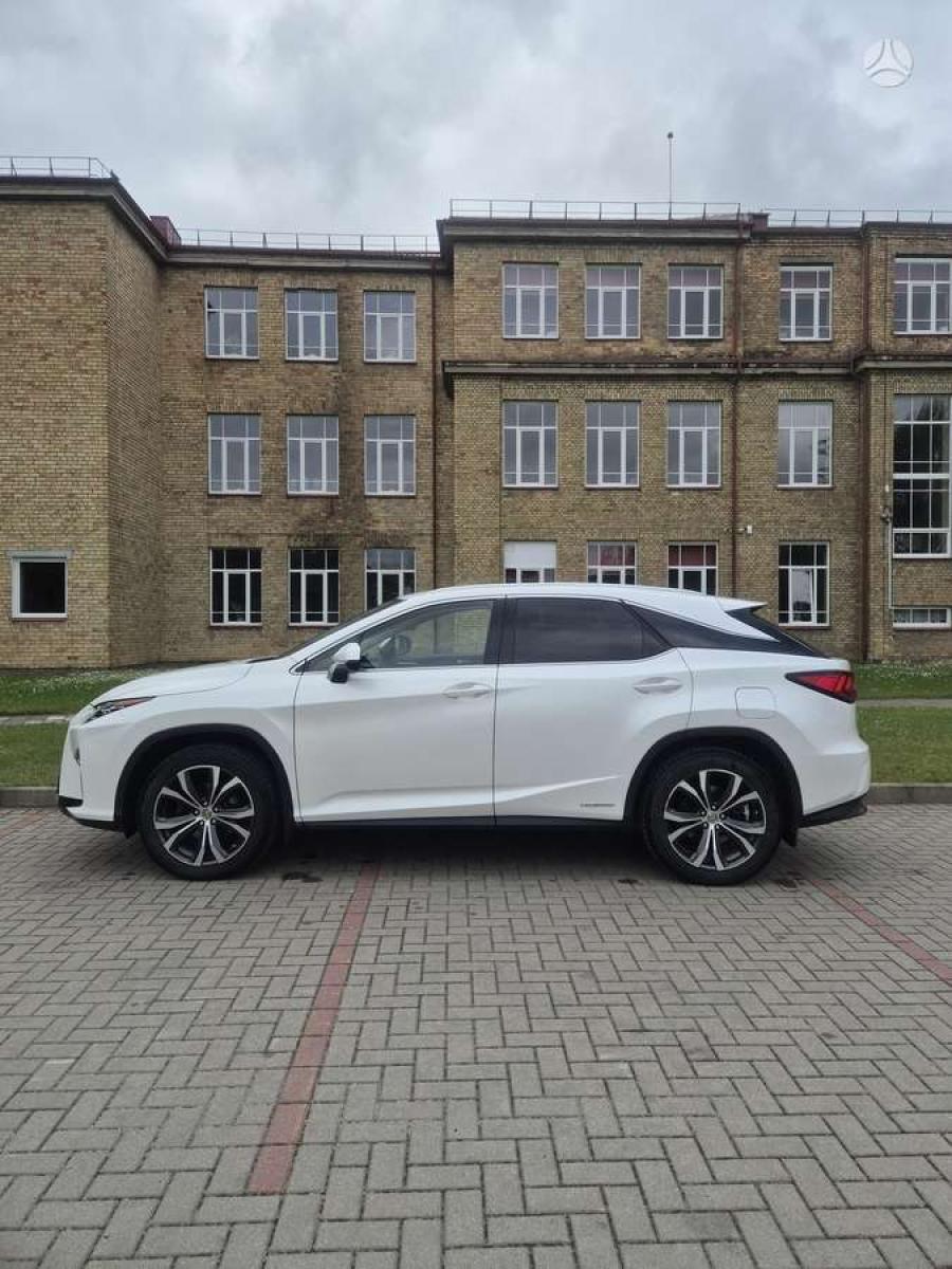 Белый Лексус RX 450h 2018 в Ионишкис, объемом двигателя 3.46 л и пробегом 115 тыс. км за 1 €, фото 5 на AUTOMOTO.COM.LV