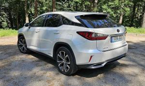 Белый Лексус RX 450h 2018 в Каунас, объемом двигателя 3.46 л и пробегом 265 тыс. км за 28900 €, фото 5 на AUTOMOTO.COM.LV