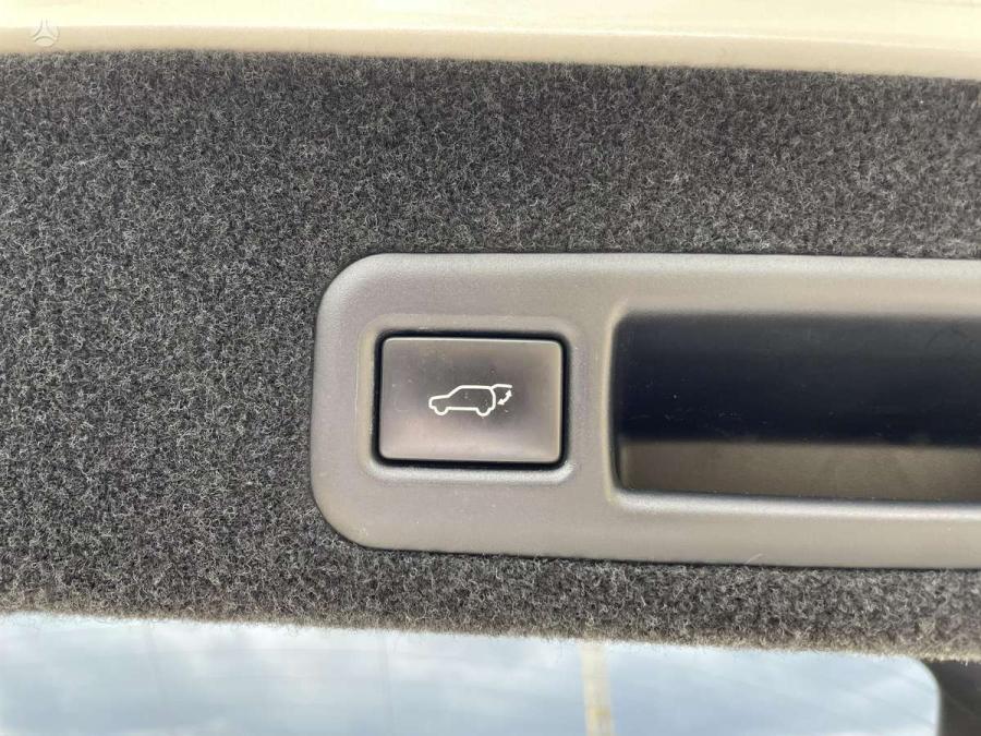 Balts Lexus RX 450h 2018 Viļņa, ar dzinēja tilpumu 3.46 L un nobraukumu 197 tūkst. km par 28900 €, foto 25 vietnē AUTOMOTO.COM.LV