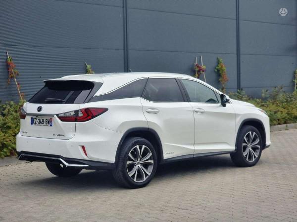 Лексус RX 450h 2018 в Вильнюс на AUTOMOTO.COM.LV Белый Лексус RX 450h 2018 в Вильнюс, объемом двигателя 3.50 л и пробегом 220 тыс. км за 27500 €, фото 3 на AUTOMOTO.COM.LV