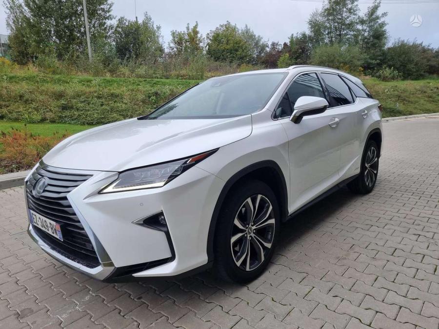 Белый Лексус RX 450h 2018 в Вильнюс, объемом двигателя 3.50 л и пробегом 220 тыс. км за 27500 €, фото 6 на AUTOMOTO.COM.LV
