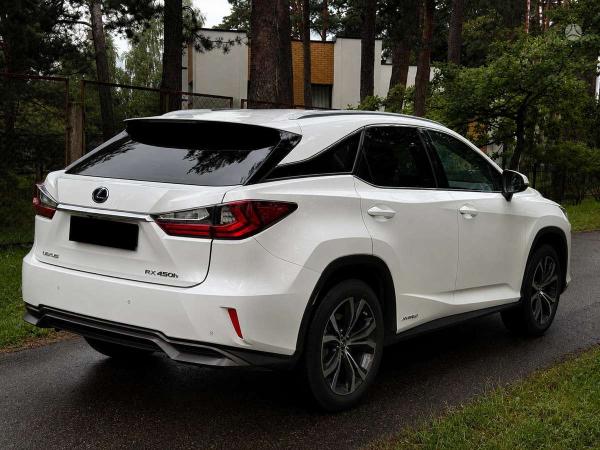 Белый Лексус RX 450h 2019 в Вильнюс, объемом двигателя 3.46 л и пробегом 347 тыс. км за 23700 €, фото 7 на AUTOMOTO.COM.LV